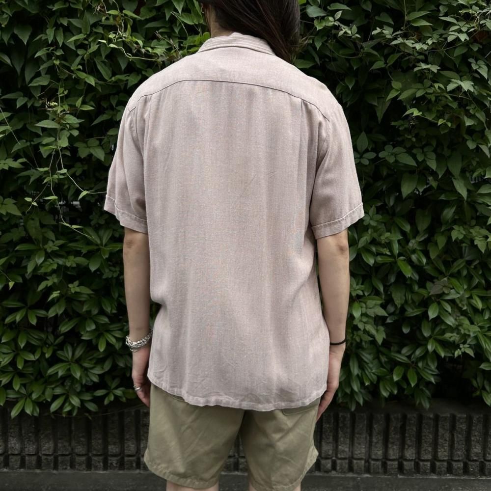 ヴィンテージ S/S ジップフロント レーヨン シャツ【Sportsman ヴィンテージ S/S ジップフロント レーヨン シャツ【Sportsman